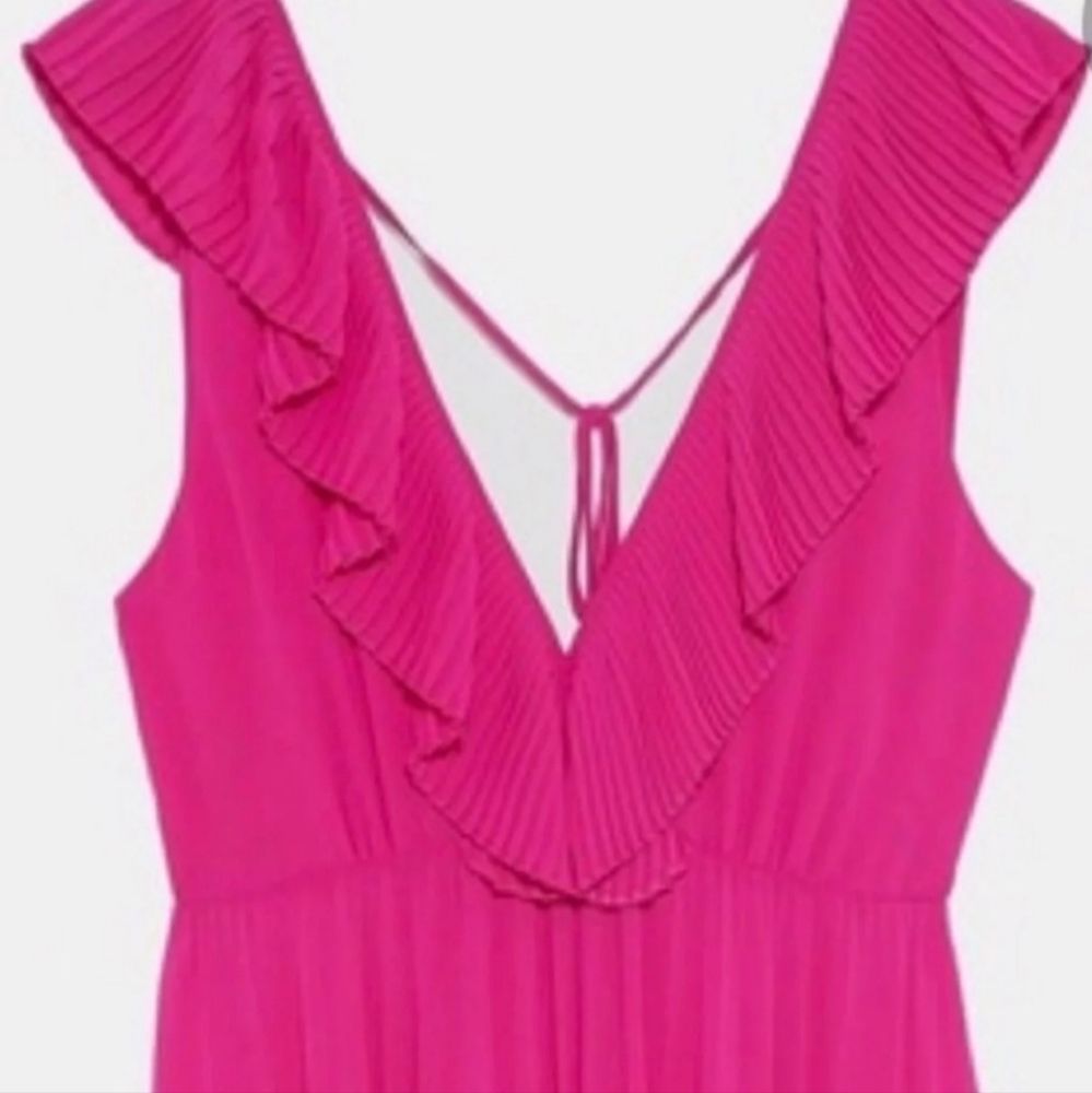 Zara Maxi Dress... Perfect For Summer - Gem